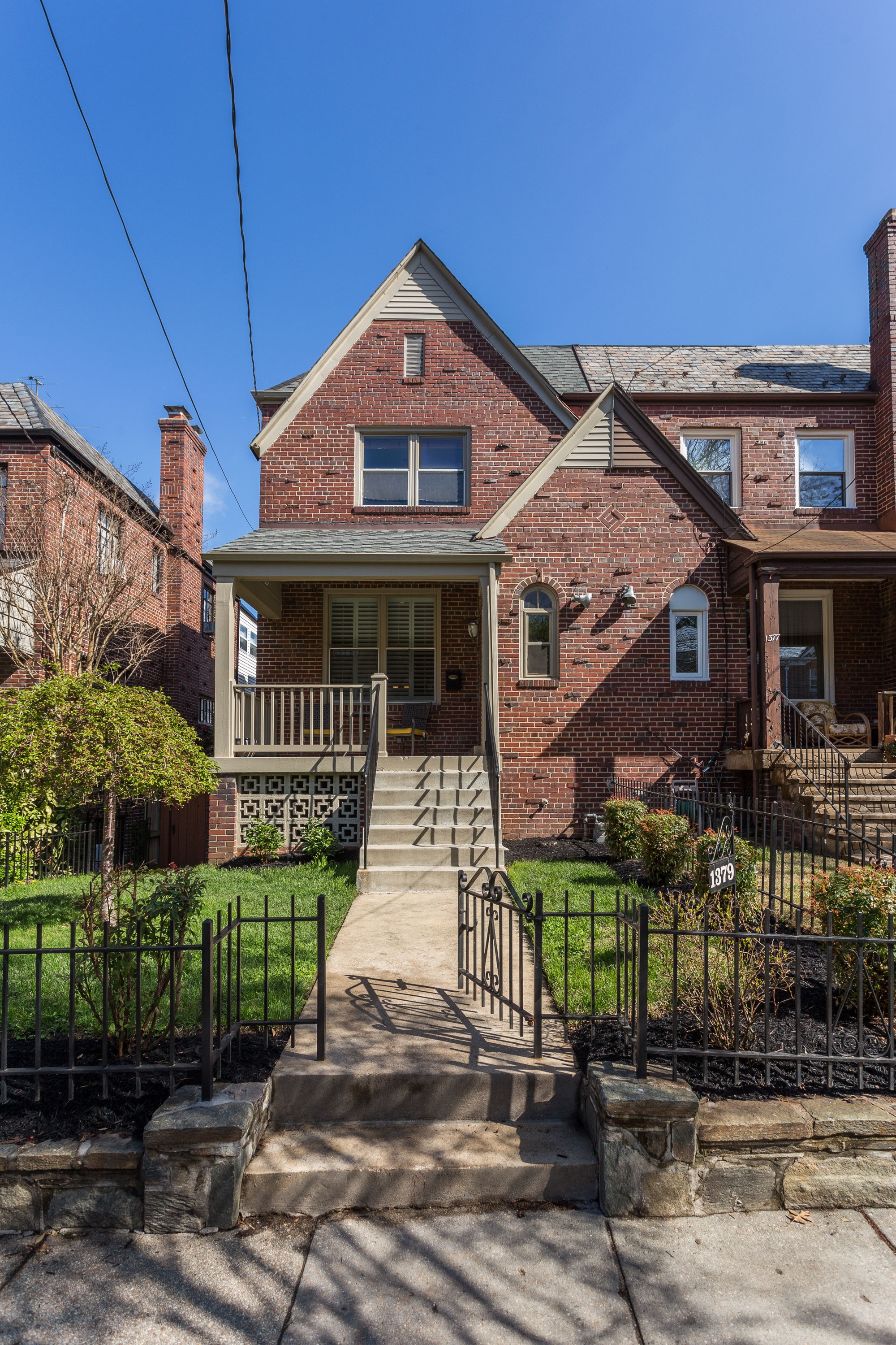 SOLD: Old English Row Home in Brightwood